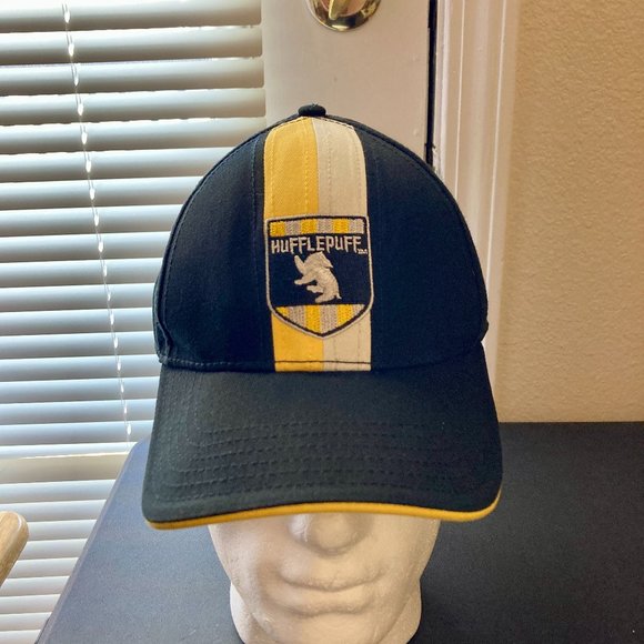 Universal Studio | Accessories | Harry Potter Hufflepuff Baseball Cap ...